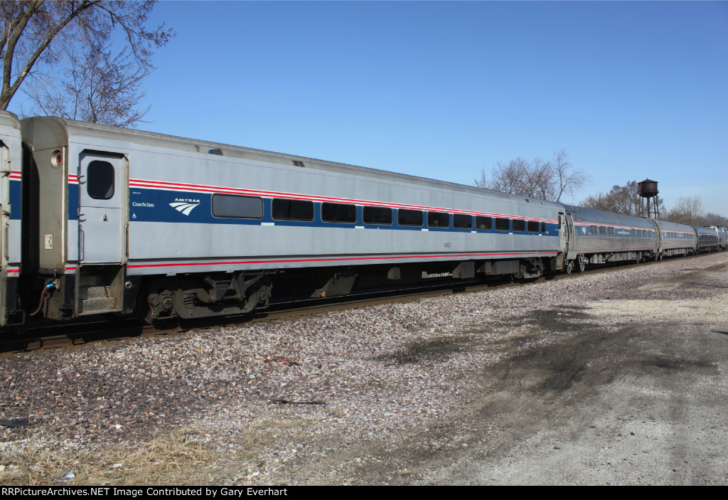 AMTK 54521 - Amtrak Coach